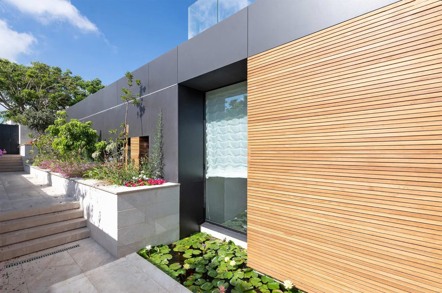 Exterior Gladding - Classic Floors